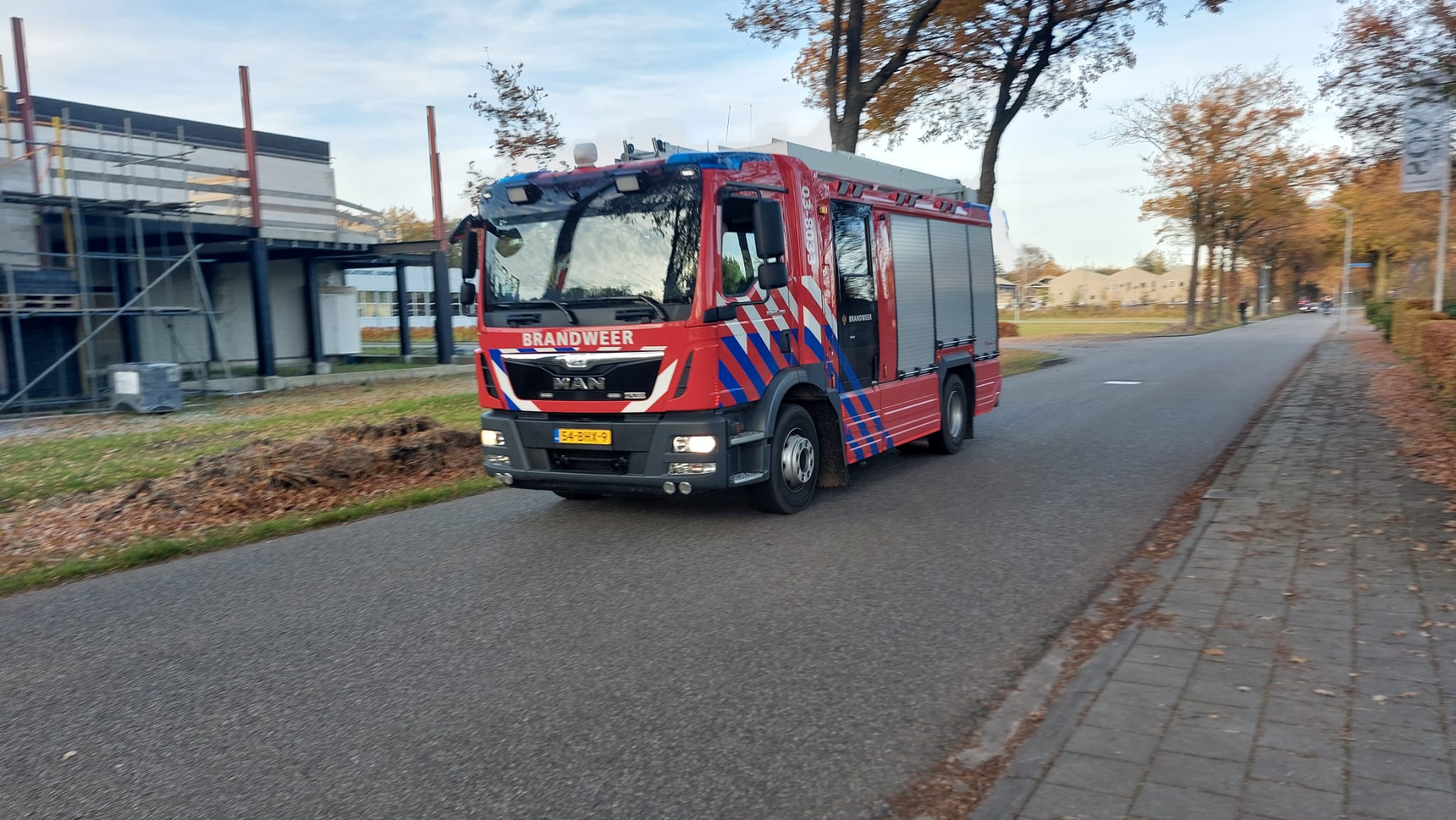 Brandweer Roden blust brand in hoogwerker📸 - Dit is Roden - De ...